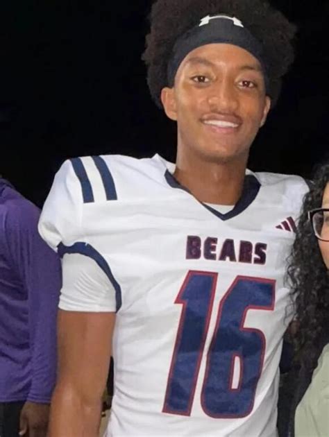 Nolan Wells Photos With Friends Spark Speculation About What Happened
