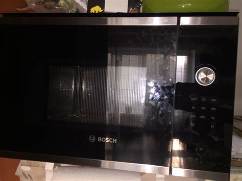 Микроволновая печь встраиваемая Bosch Serie|6 BFL524MS0 — купить в ...