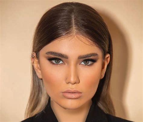 درخشیدن به سبک طبیعی 35 مدل آرایش دخترانه ملایم ساده