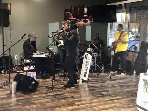 Volcanos Edge Cigar Oasis Updated October 2024 Merrillville