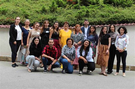 Курсове в програма Училища за пример Заедно в час