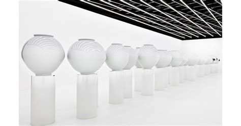 달항아리의 현대적 해석 리움미술관 박영숙 백자展