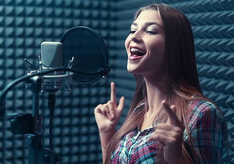 Why Use Professional Voice Artists? - Messages On Hold
