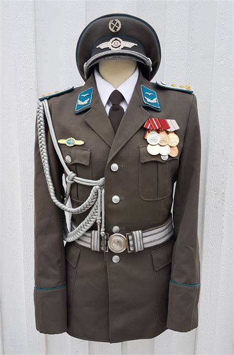 DDR NVA Airforce Pilot Parade Uniform DDR Uniforms Headgear GreatMilitaria Com