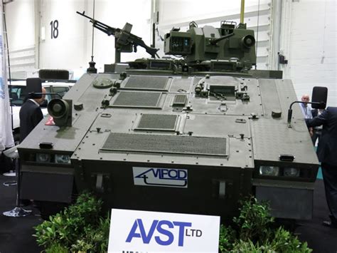Dsei 2013 Fuarlar Geziler Ve Tatbikatlar Expositions Travel And