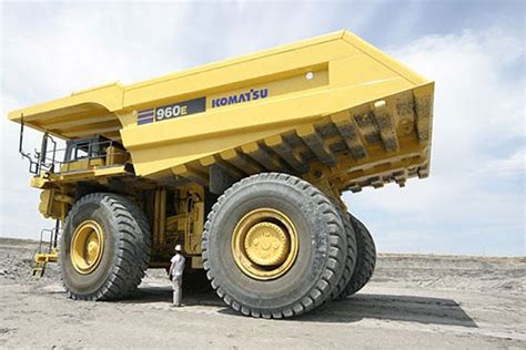 Komatsu 960e 1 Rigid Dump Truck Service Repair Workshop Manual