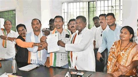 Cg Election 2023 बस्तर संभाग की 9 सीटों के लिए 100 से अधिक कांग्रेस