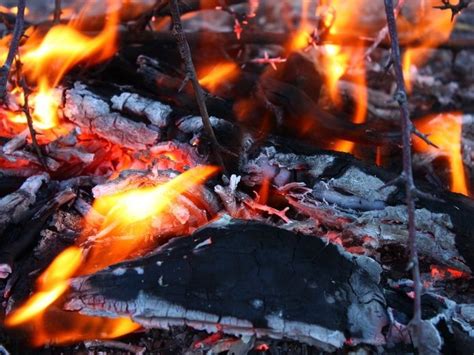 Adolescente Se Lanzo Fuego Fogata Enojo Ciudad Madero Tamaulipas