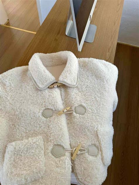 이센치 에포니 떡볶이 뽀글이 무스탕 2color 더플 숏카라 퍼 덤블 점퍼 자켓