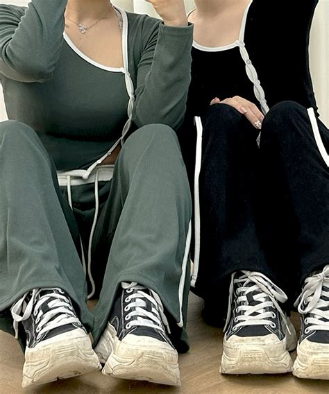 가을 원픽 트임 골지 트레이닝 세트 2color 에이블리