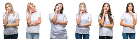 흰색 T 셔츠를 입고 여자의 그룹의 콜라주는 턱에 손을 가진 고립 된 배경 위에 질문 잠겨있는 표현을 생각 합니다 사려 깊은 얼굴로 웃 고 있습니다 의심의 개념입니다 단체에