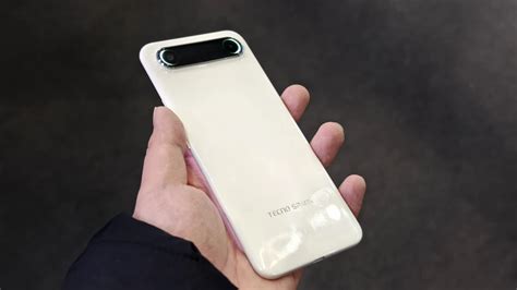 TECNO Pamer SPARK Slim di MWC 2025, Smartphone Konsep Ultra-tipis! • Jagat Gadget