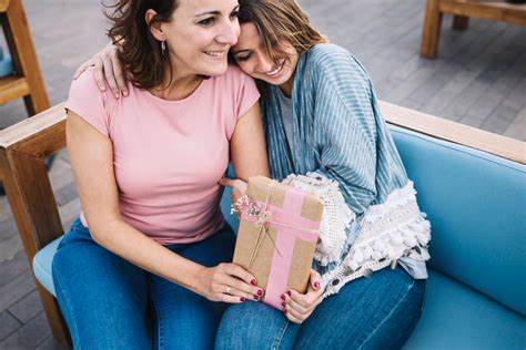 10 Heartfelt T Ideas Your Older Sister Will Truly Love Easy Ideas