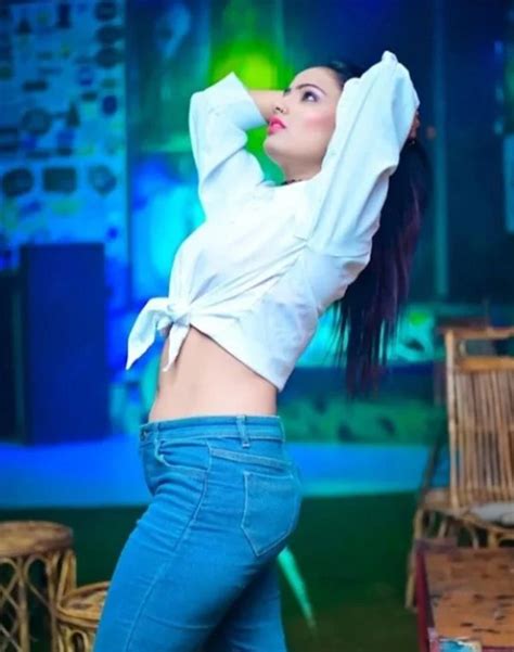 Shyna Khatri Web Series Videos Hot Photos Wiki Bio Instagram And More