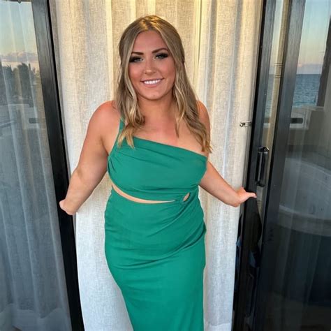 Jess Rankel Jessrankel • Threads Say More