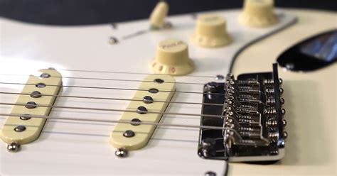 Do Electric Guitar Strings Go Bad Ins