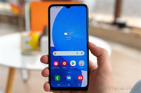Samsung Galaxy A23 review: Design and handling