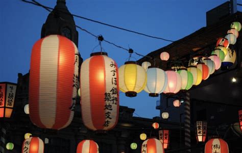 Celebrate Summer In Japan Like A Local Bon Odori Dances And Fireworks Festivals All About Japan