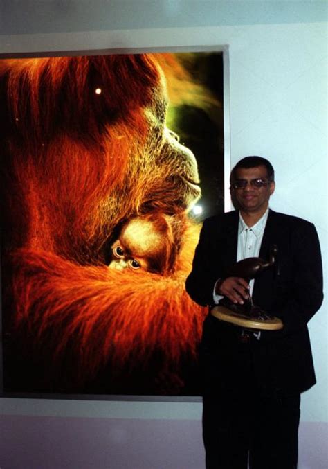 Manoj Shah Auteur De Afrique Sauvage Babelio