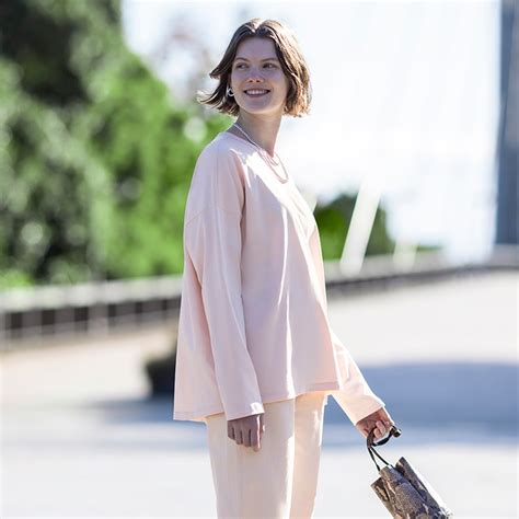 Airism 코튼 티셔츠 ㅣ 여성 ㅣ 티셔츠 업데이트 유니클로 한국