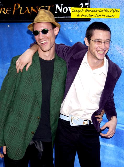 Tragic Joseph Gordon Levitts Brother Dan Died Suddenly At 36 Hollywood Life