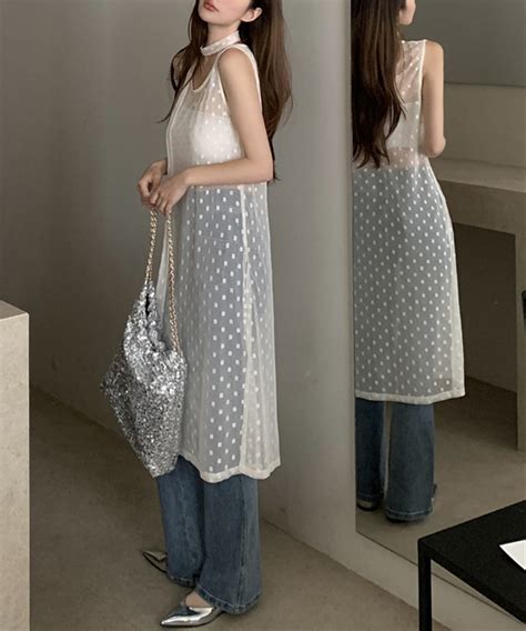 포앤바이앤 슬림 머플러 포함 레이어드 원피스 라운드넥 민소매 나시 망사 레이스 시스루 트임 미디원피스 청순섹시 힙한 트렌디 유니크 독특한 봄 여름