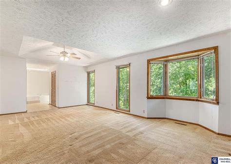 11825 Gow Cir Papillion Ne 68133 Redfin