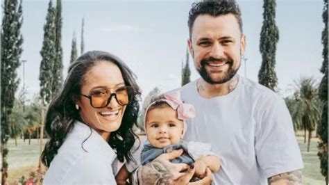 Luto Ex Bbb Vinicius Rodrigues Anuncia Morte Da Mãe De Sua Filha Caçula Contigo