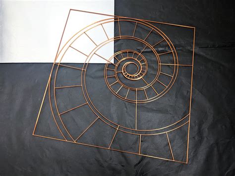 Fibonacci Spiral Pattern Pourawayfluidarts