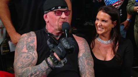 Stephanie Mcmahon Tells All About Emotional Wwe Moment With The