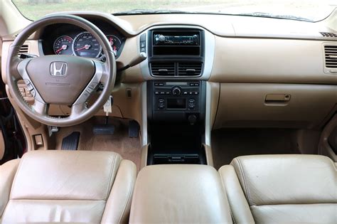 Honda Pilot Interior 2007