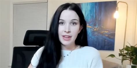 Influencer Sparks Debate For Praising Boyfriend Who Told Her Shes Not