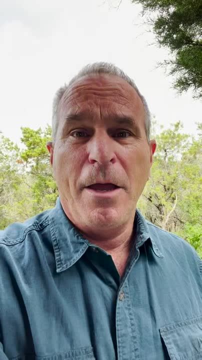 Robert Bryce On Linkedin Aquestionofpower Paperback Energynews