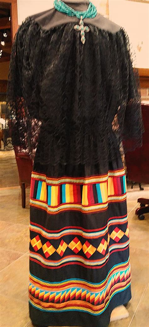 This Stunning Seminole Patchwork Seminole Nation Museum