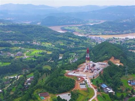 Sinopec Makes Major Shale Gas Discovery In Chinas Sichuan Basin