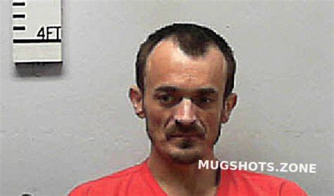 Dagle Dustin Wayne 05132025 Hardin County Mugshots Zone