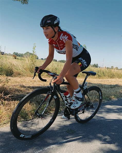 Puck Moonen Puckmoonen Cycling Women Road Bike Girl Female Cyclist