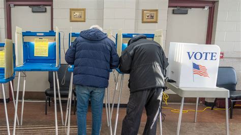 Six Candidates Running For Three Seats On Cedarburg School Board