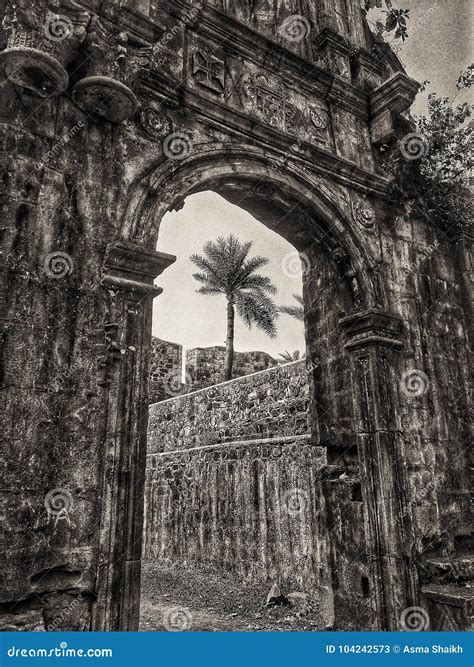 Puerta Del Fuerte De Bassein En La India Imagen De Archivo Imagen De