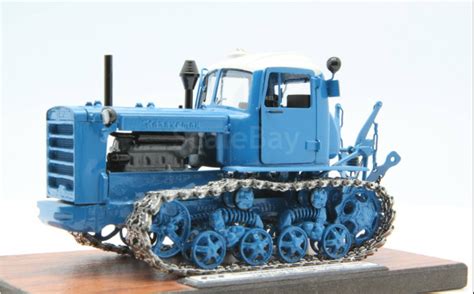 Трактора ручной работы из металла в масштабе 1:43 | Советский ...