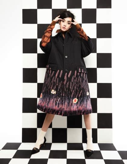 Model Larissa Mmg Models