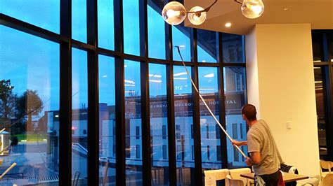 Naked Windows Window Cleaning South Melbourne