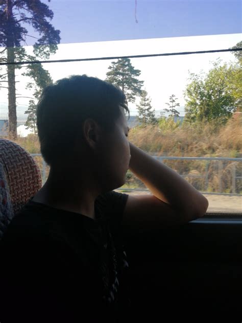 Создать мем щурков илья из окна поезда окно поезда Картинки