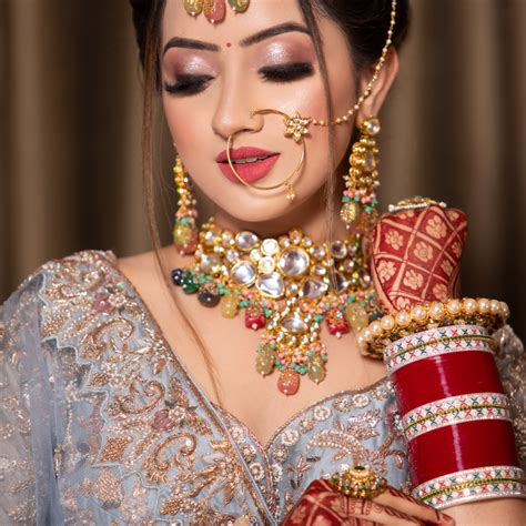 Exploring The Splendor Of Bridal Chooda Designs Weddingplz Blog