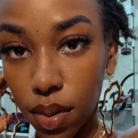 Pho 🐉🐼 Just Irie Zi • Threads Say More