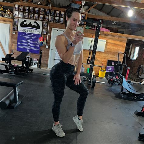 Kaitlyn Ray Fitness Coach Krayfitifbbpro • Instagram Photos And