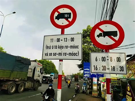 Biển Cấm Xe Tải Là Gì Ý Nghĩa Phân Biệt Với Biển Cấm Tải Trọng