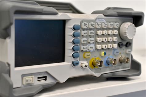 Signal Generators Precision Calibration Guide Eml Calibration