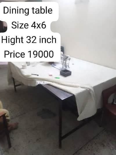 Doing Table And Other Atams Tables Dining 1093605476