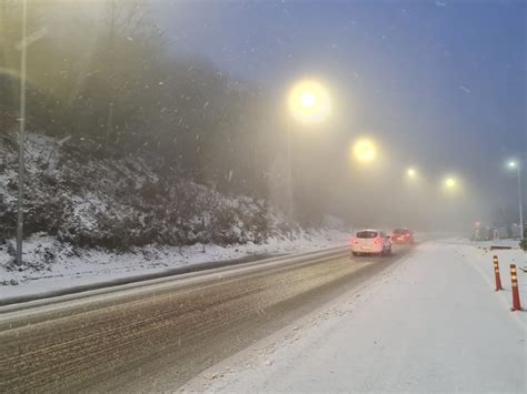 Обновено Забрана за тешки товарни возила на Стража и Маврово Дебар поради обилни врнежи од